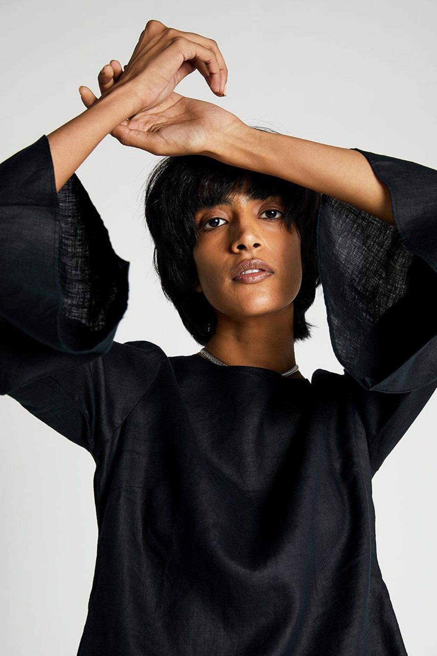 Sustainable Button Back Shirt - Reistor